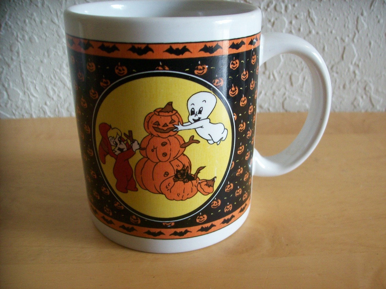 1986 Casper the Friendly Ghost with Wendy Pumpkin Coffee Mug ...