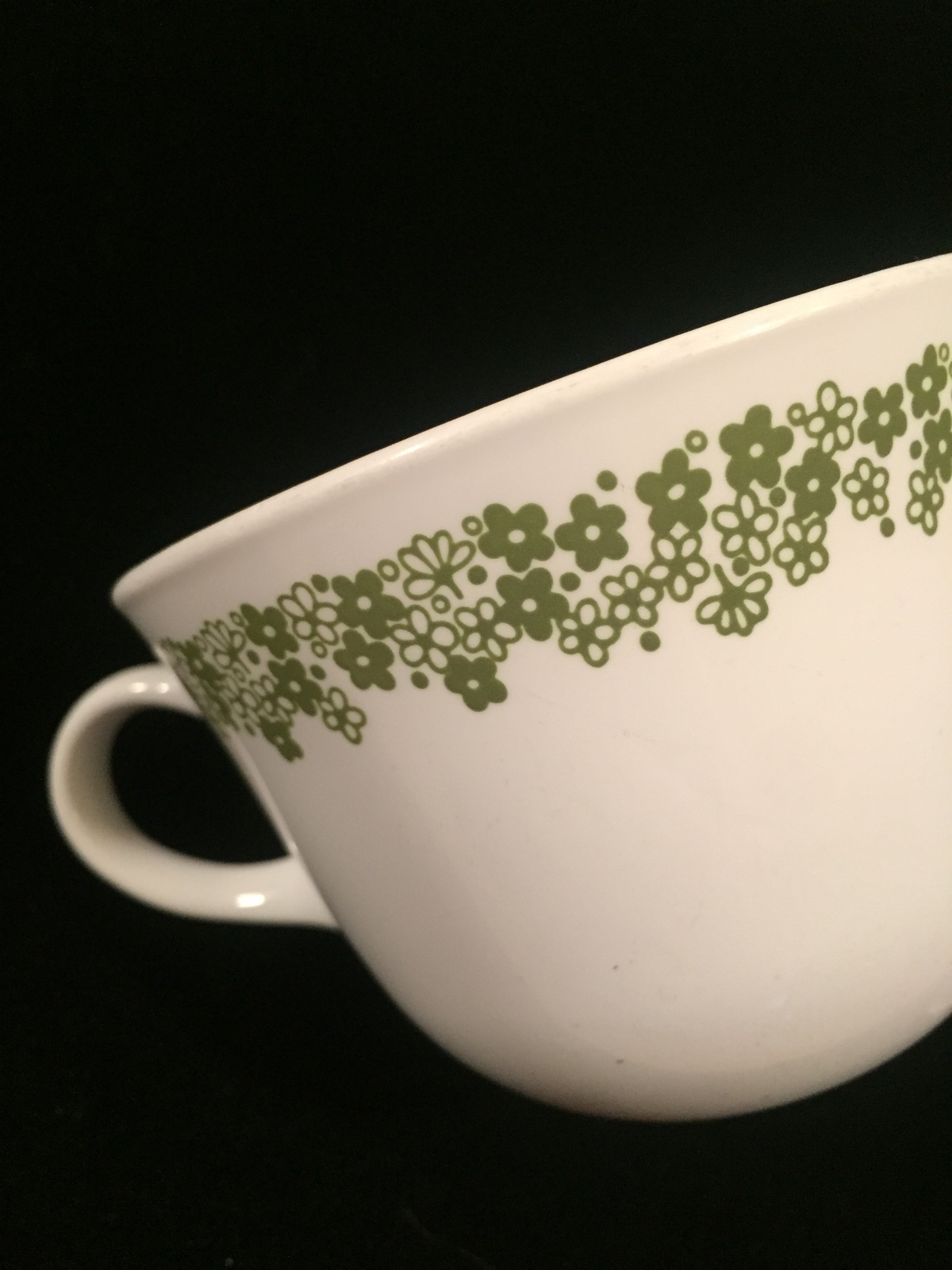 Vintage 70s set of 4 Corelle by Corning Crazy Daisy pattern mugs ...