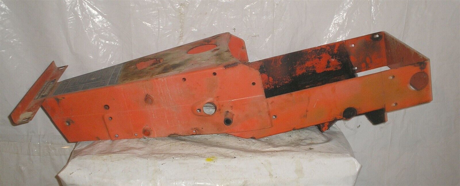 Simplicity Tractor Lawnmower Landlord 7112 w 12 HP Kohler Main Frame ...