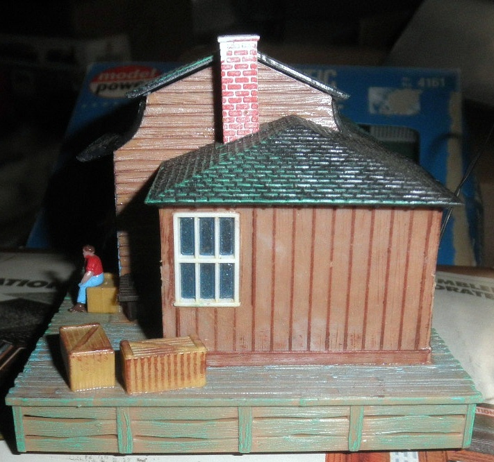 HO TRAIN - Tyco Structure HO Trains Lighted Freight Station - Buildings ...