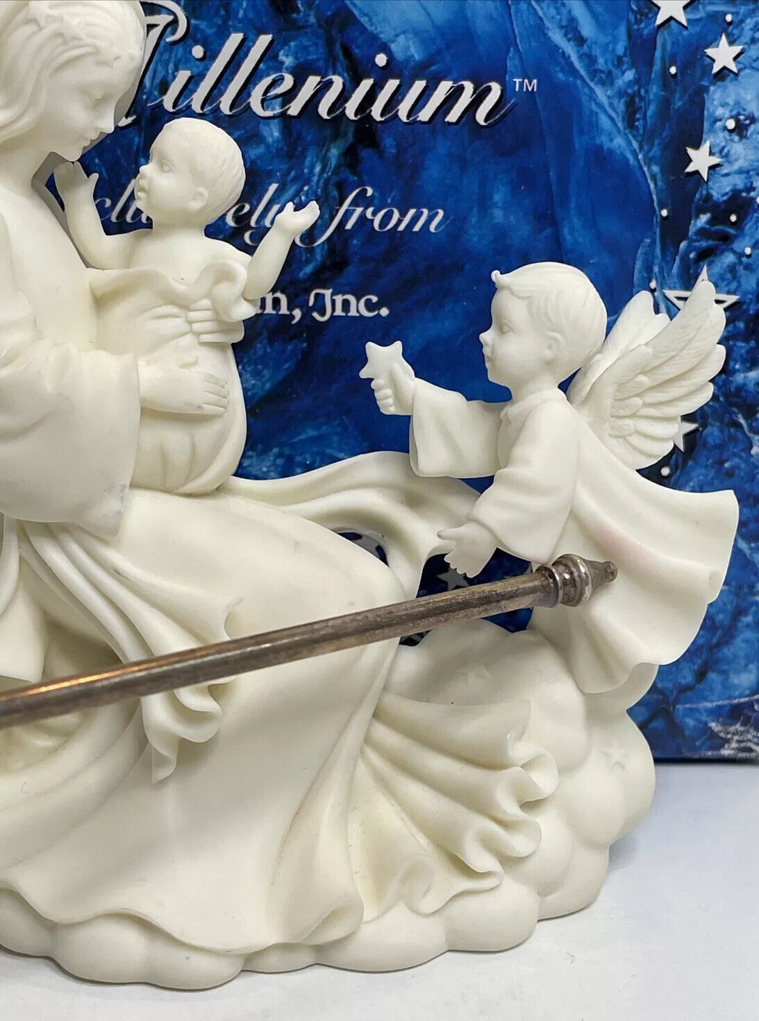 1995 Millenium "Peace On Earth" Exclusively By Roman Mary Baby Jesus Angel Holy - Sculptures ...