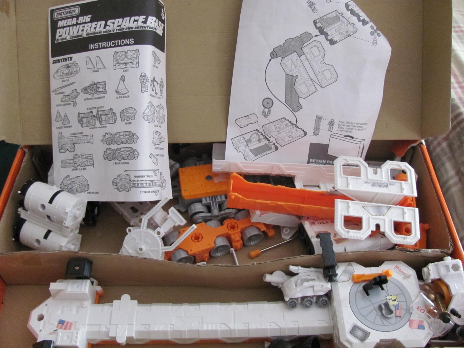 Matchbox, Mega-Rig, Powered Space Base - Radio Control & Control Line