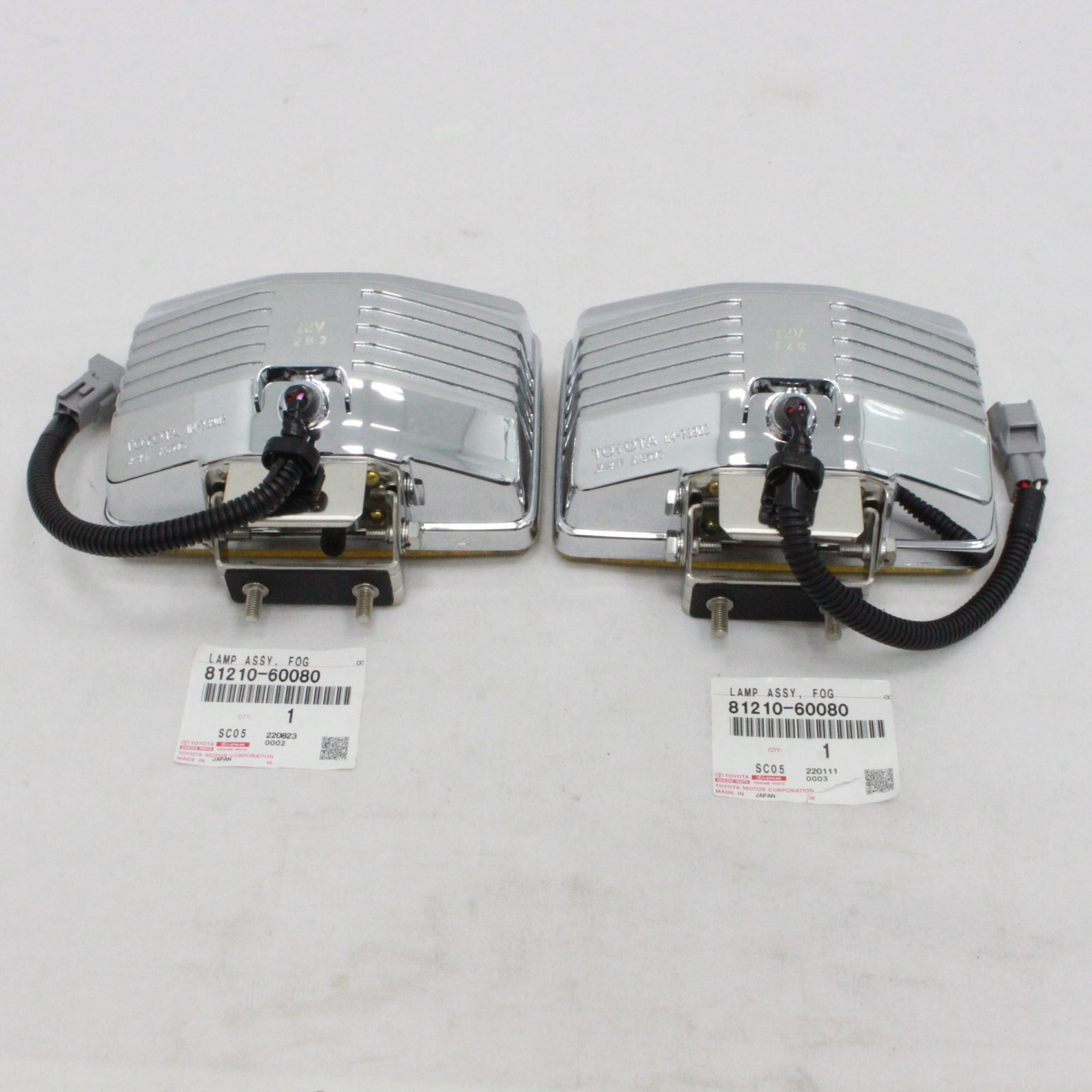 Toyota Land Cruiser 70 Series Yellow Fog Lights Lamps LH RH 81210-60080 ...