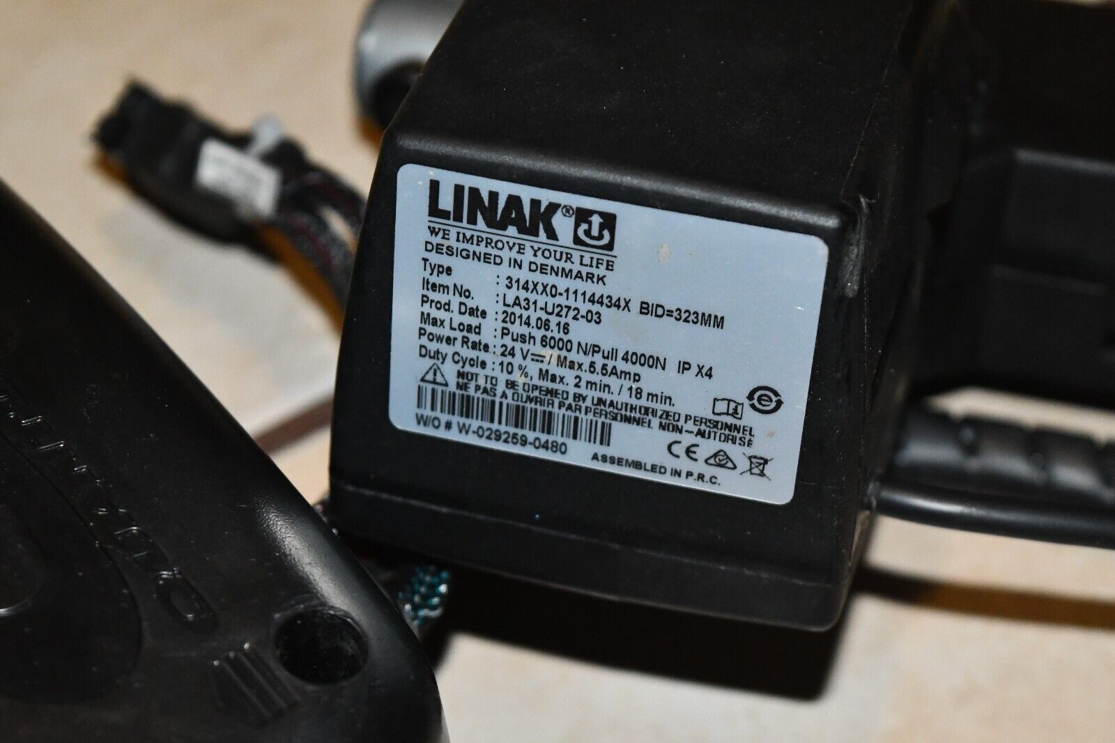 Quantum Q6 Edge Chair Tilt Actuator Linak LA31-U272-03 With Control ...