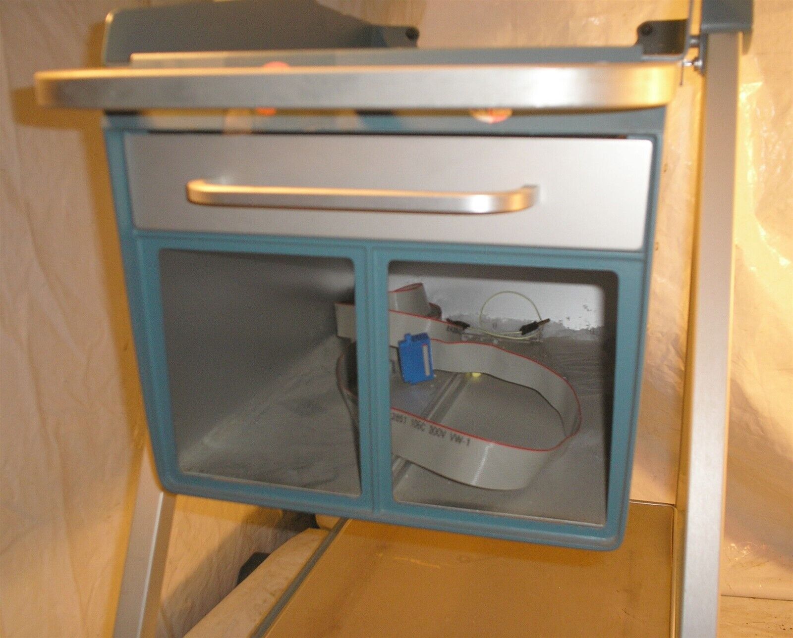 Tektronix Oscilloscope Cart Model B Scope Mobile W Drawer And Plug Ins