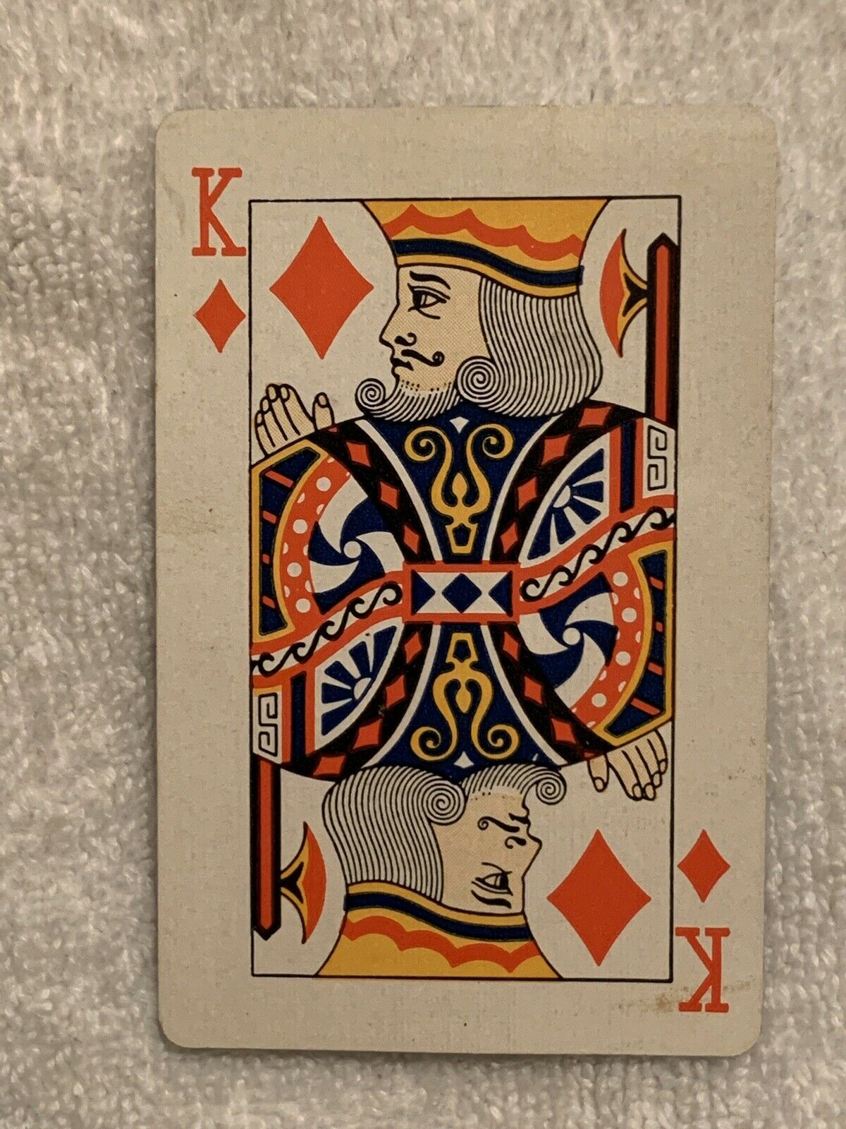 EARL MacPHERSON 1940s PIN-UP GIRL PLAYING CARD (POSTING IS FOR 1 CARD ...