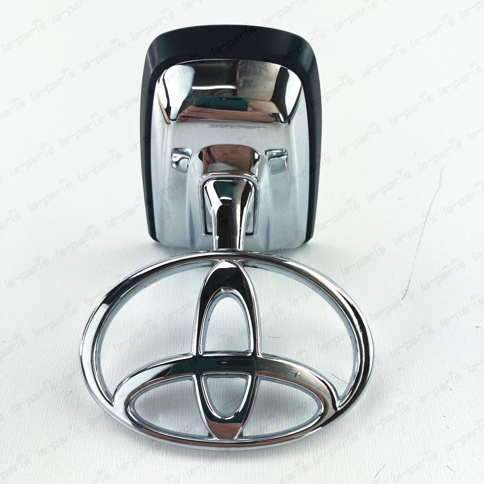 NEW GENUINE TOYOTA 98-07 LC J100 JDM FRONT HOOD CHROME EMBLEM 75303 ...