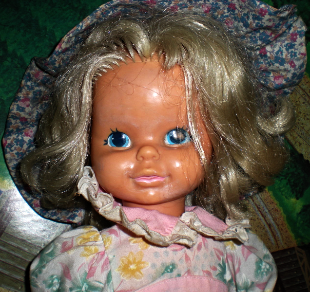 Telling Time Mattel Doll 1969 - Dolls & Doll Playsets