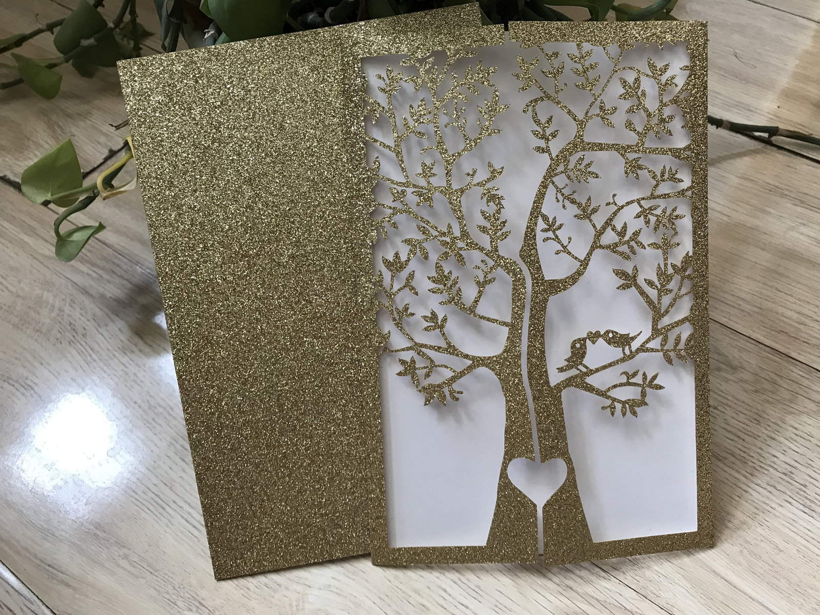 50pcs Glitter Paper Tree Wedding Invitations,Laser Cut Wedding Cards ...