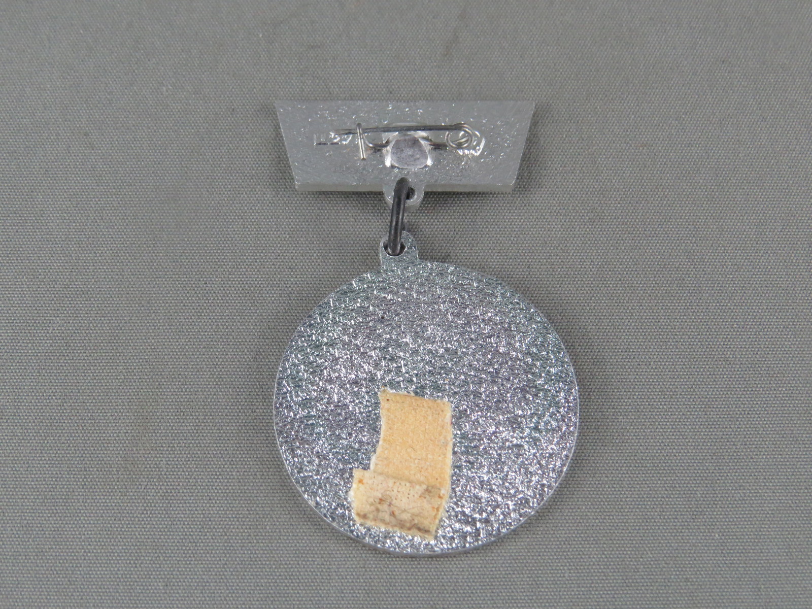 Vintage Olympic Pin - Moscow 1980 Globe Logo - Medallion Pin - Olympics