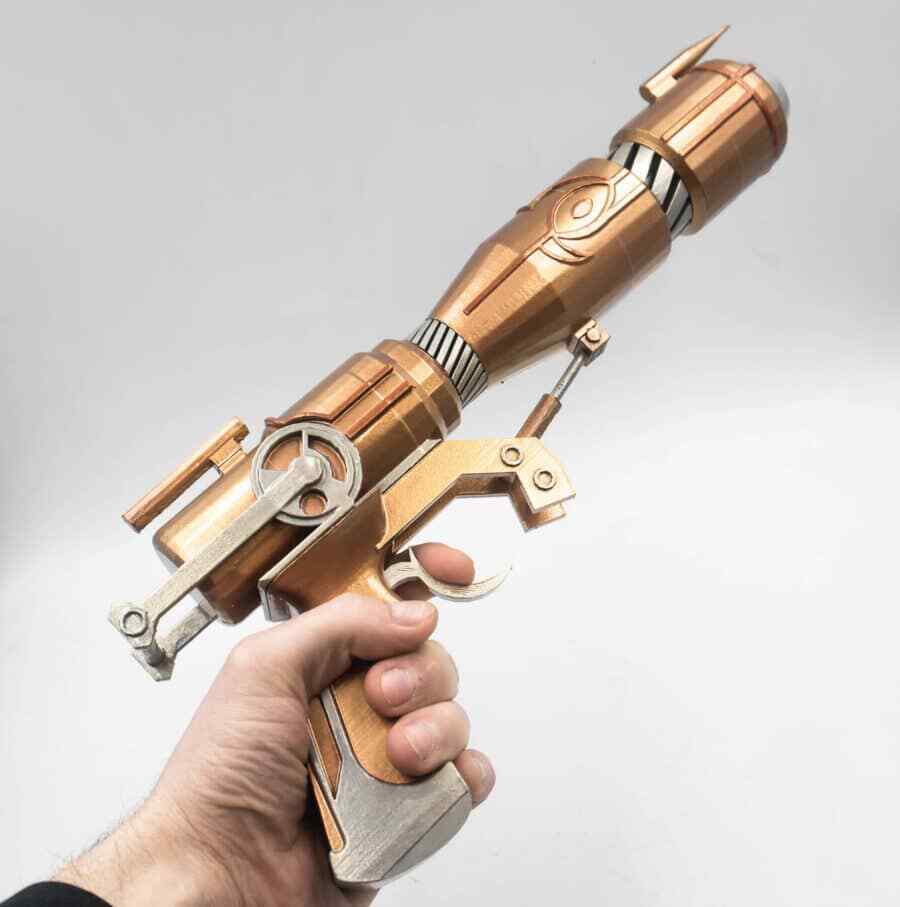 Caster gun – Outlaw Star Prop Gun 1:1 Collectible - Reproductions