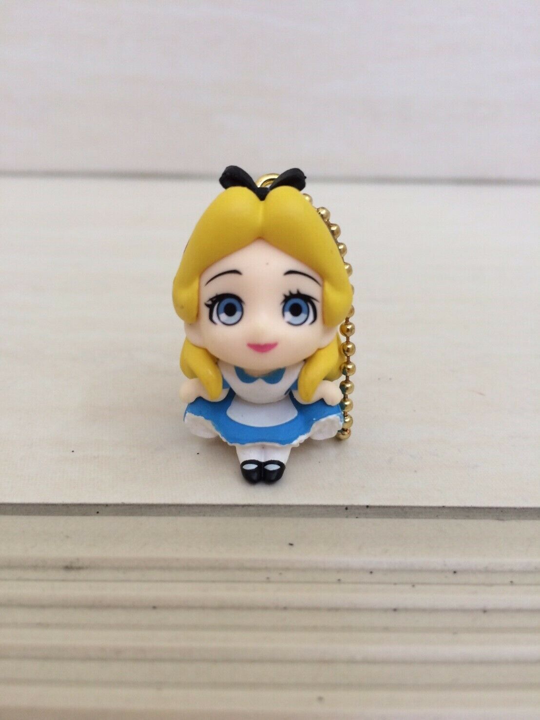 Disney Alice In Wonderland Figure Keychain. Very Cute, Pretty and RARE ...