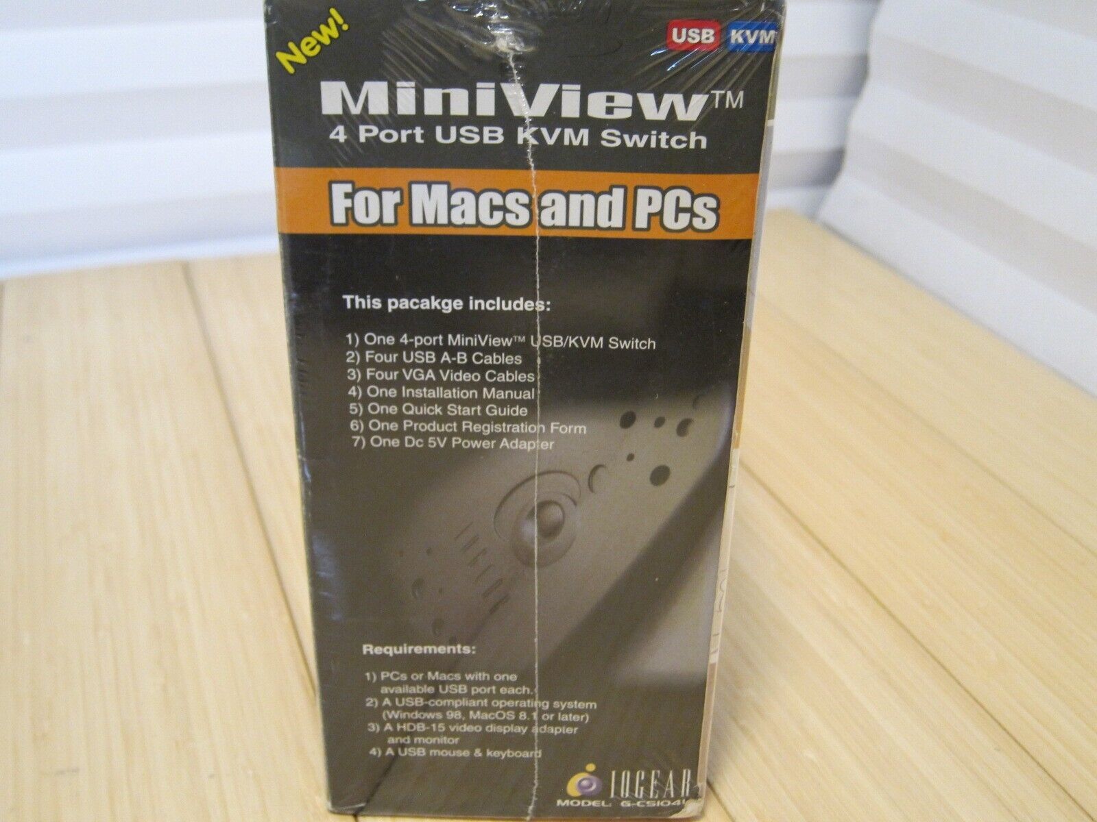 NOS IOGEAR Miniview DVI 4 Port USB KVM Peripheral Switch G-CS104U Mac ...
