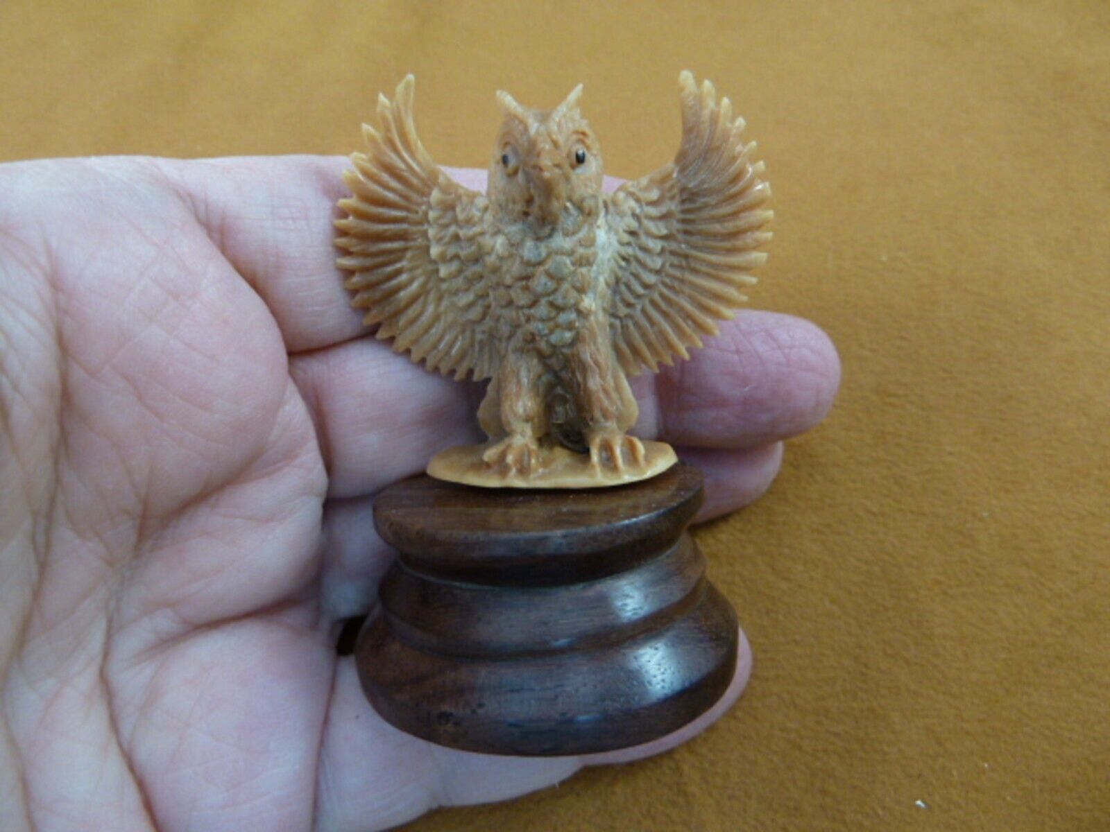 (tb-bird-21) lil dancing tan Horned Owl TAGUA NUT palm figurine Bali ...