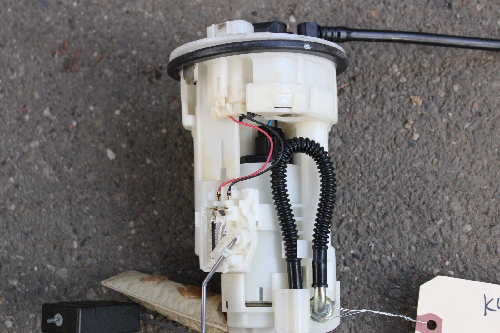 2010-2015 LEXUS RX350 GAS FUEL PUMP ASSEMBLY K4283 - Fuel Pumps