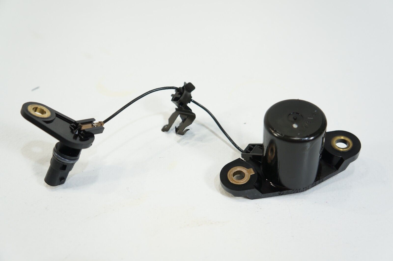 06-2019 mercedes s550 ml350 e350 clk350 c300 engine oil level switch ...