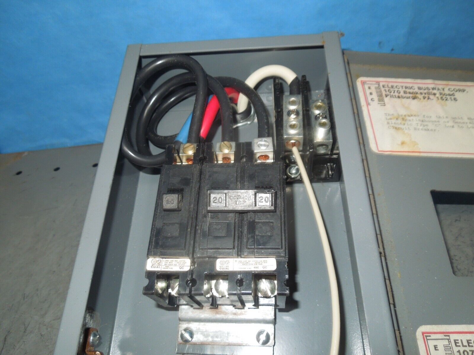 Electric Busway Corp CBPS60-3-250-4P 20A 2p&20A 1p 240V 100% Ground Bus ...