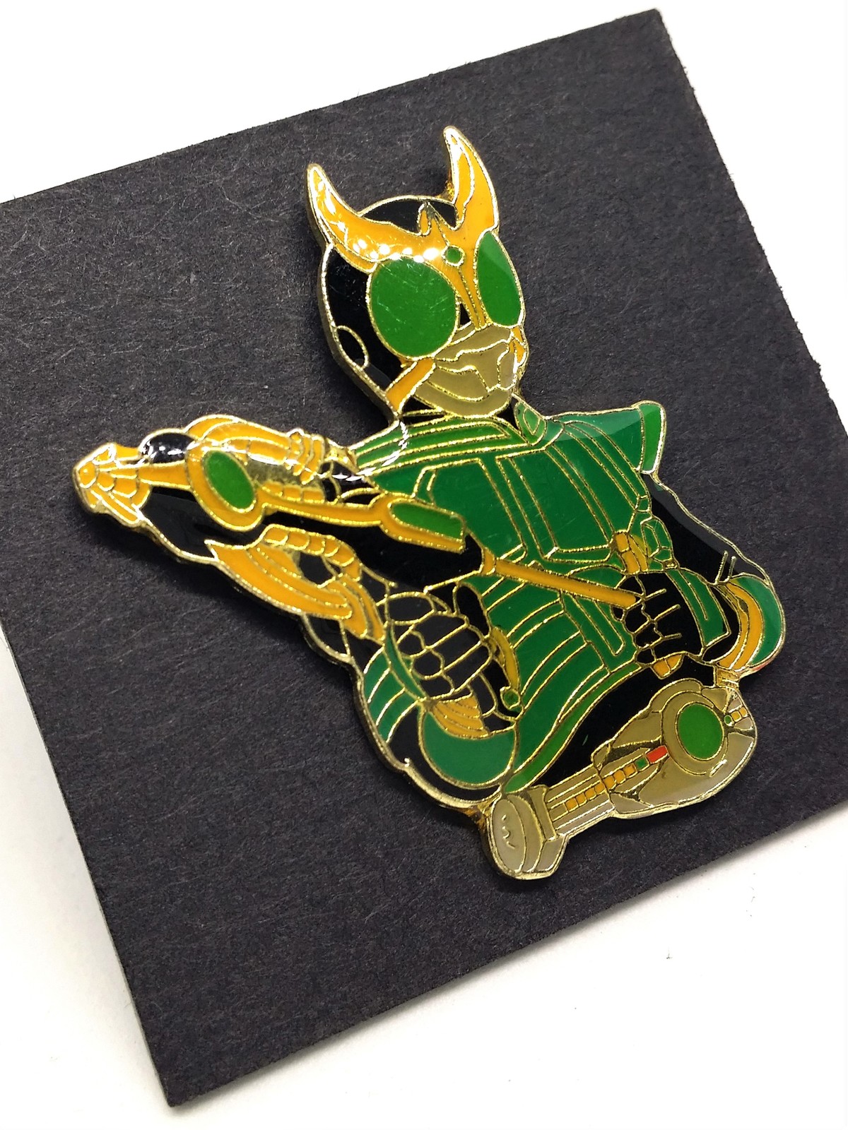 1990s Kamen Rider Kuuga Pin Badge (01) - TOEI Japanese Anime Masked ...