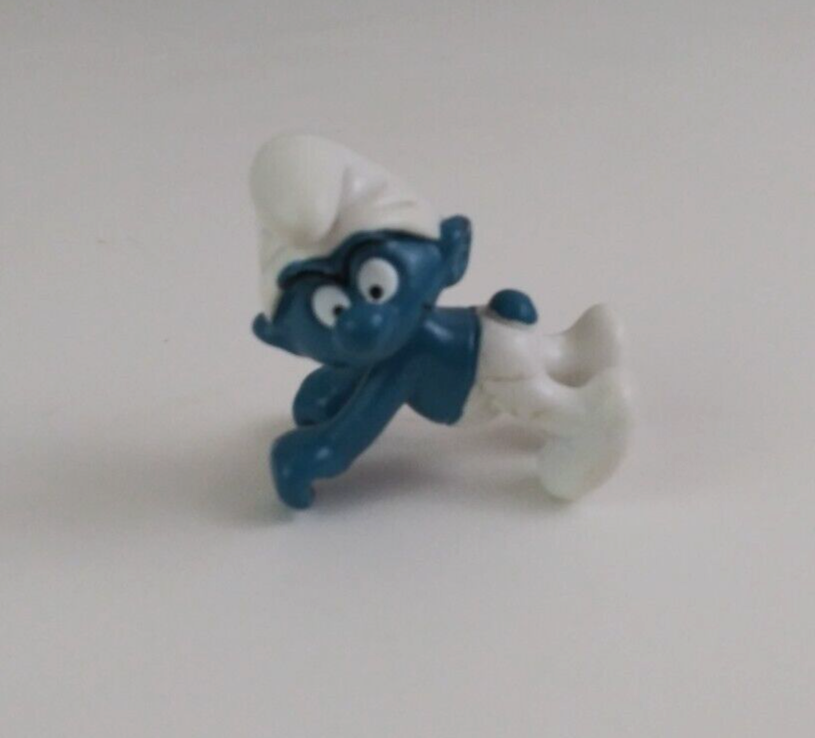 Vintage 1989 Peyo Schielch Smurfs 2" Smurf Collectible Mini Figure ...
