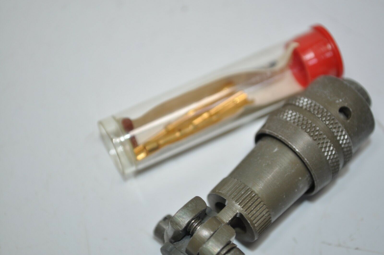 NOS Bendix Mil-Spec Circular 3 POS Connector PT06CE-8-3P(SR) - Other ...