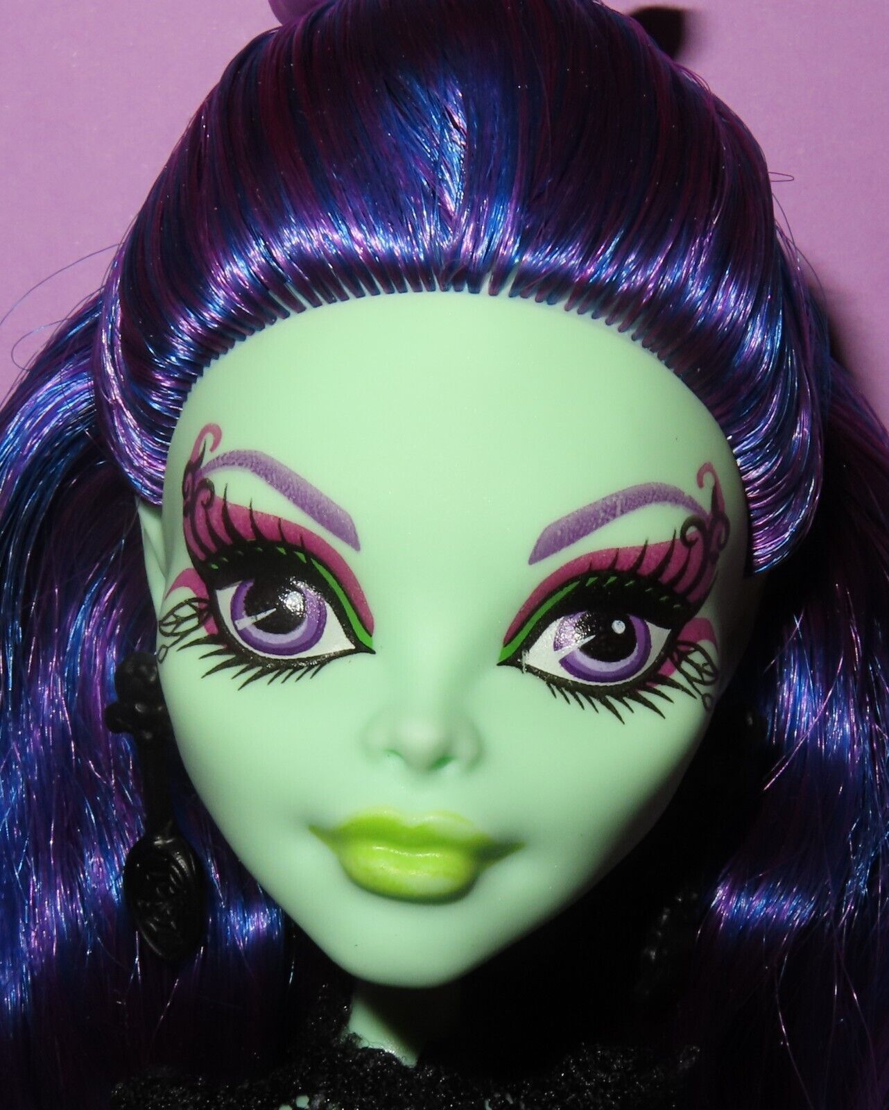 Monster High Amanita Nightshade 2016 Scream & Sugar Green G1 Doll - Everything Else