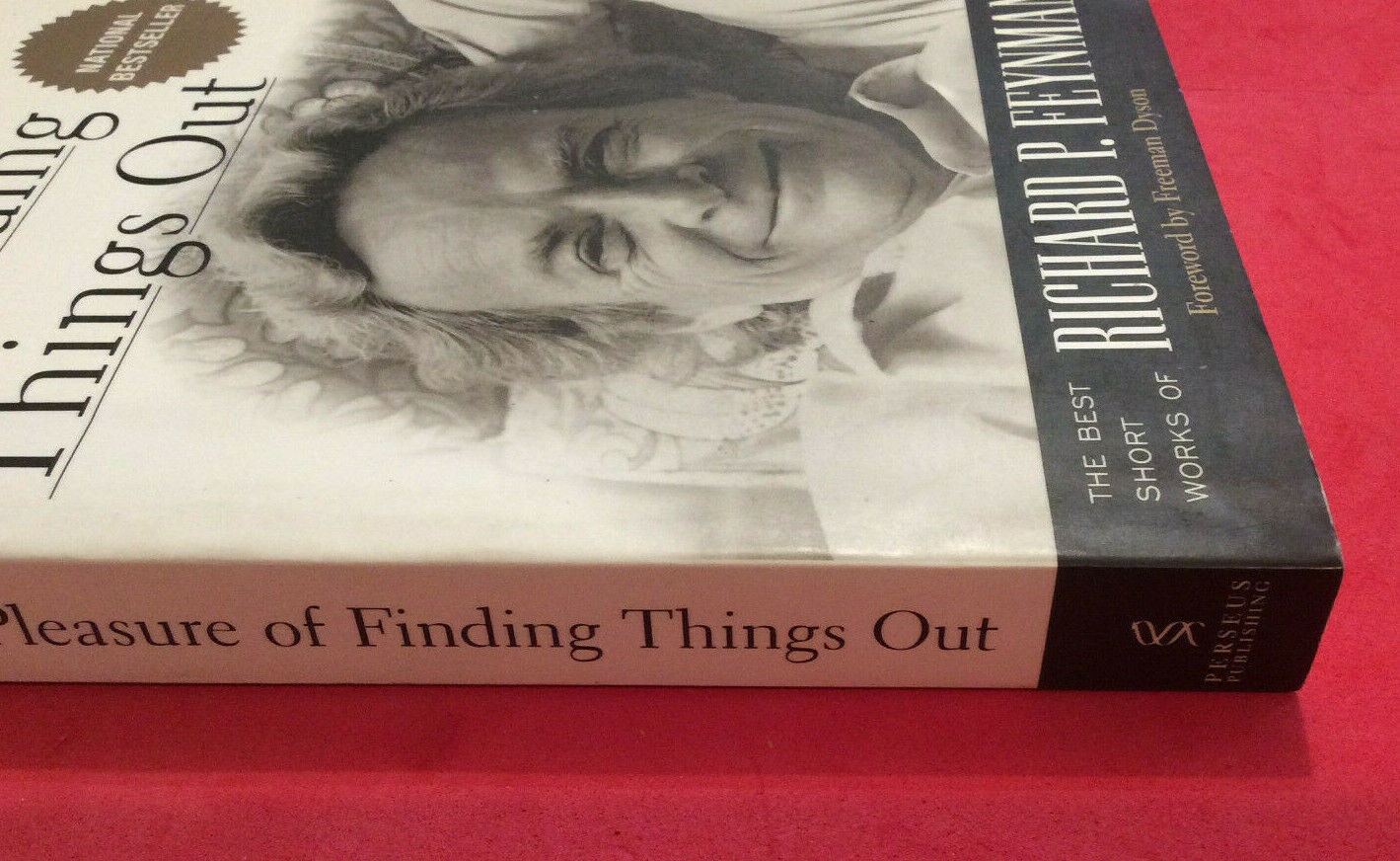 THE PLEASURE OF FINDING THINGS OUT by RICHARD FEYNMAN - - Books THE PLEASURE OF FINDING THINGS OUT by RICHARD FEYNMAN - - Books