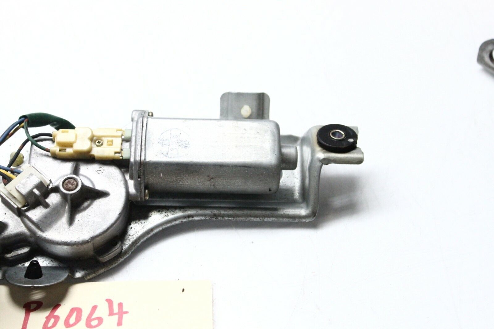 2002-2007 SUBARU IMPREZA WAGON REAR HATCH WIPER ARM MOTOR ASSEMBLY ...