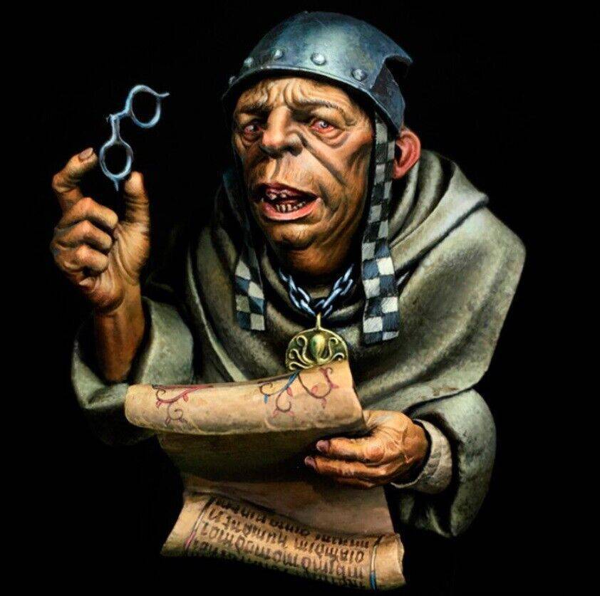 1/12 BUST Resin Model Kit Medieval Librarian Archmage Unpainted - Figures