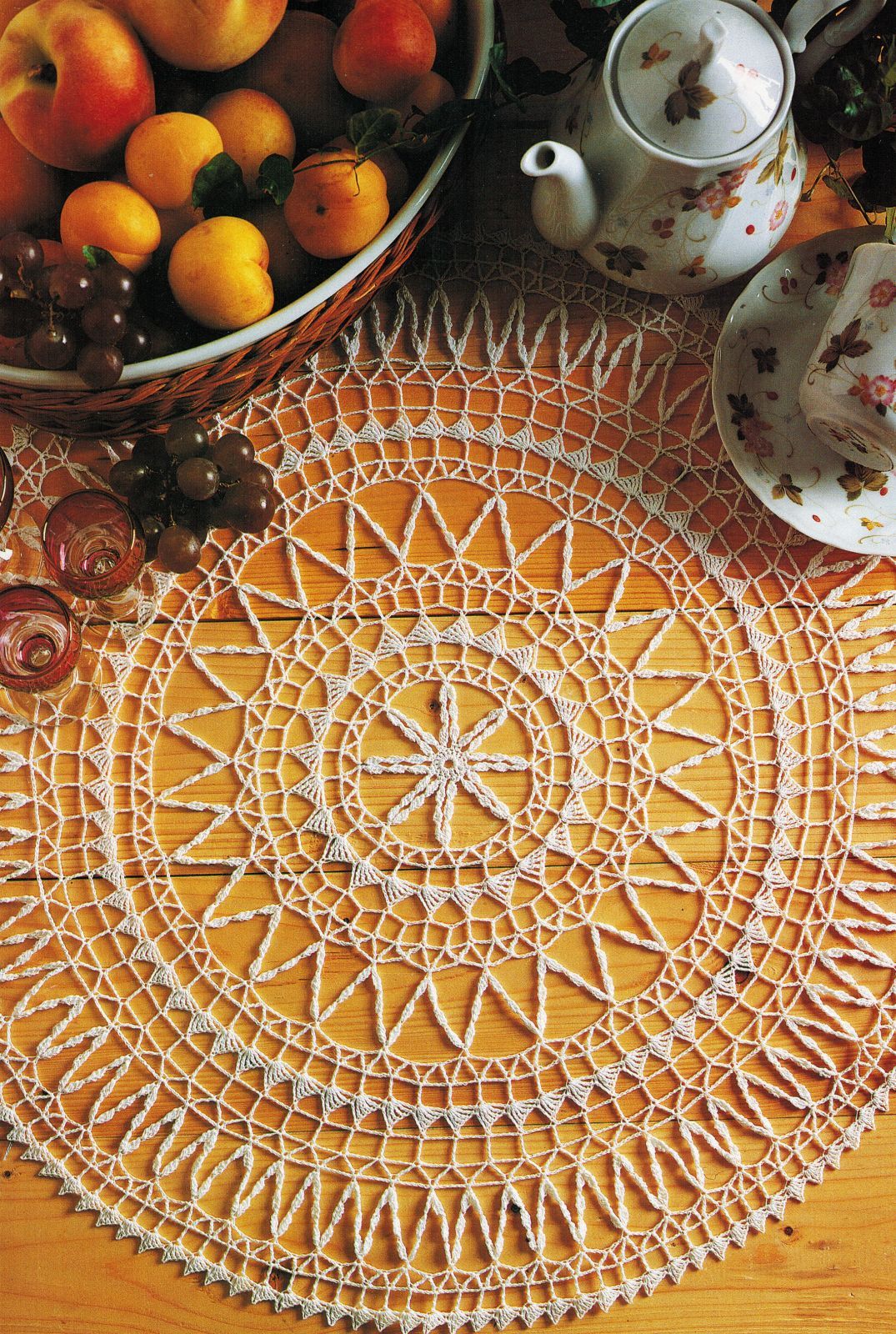Advanced Celtic Magic Concentricity Zig & Zag Pale Crocus Doily Crochet ...