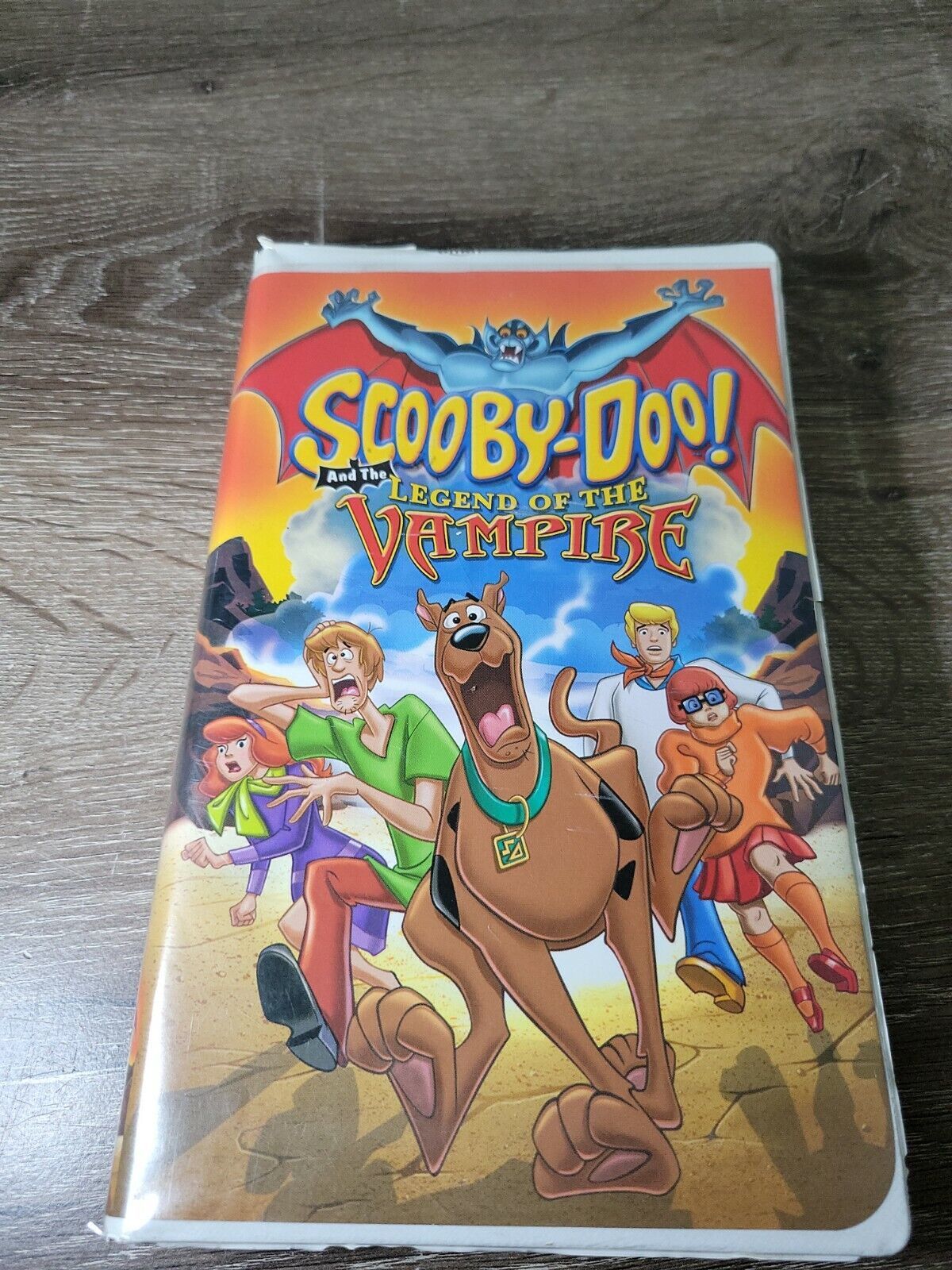 Scooby-Doo and the Legend of the Vampire (VHS, 2003, Clam Shell) - VHS ...