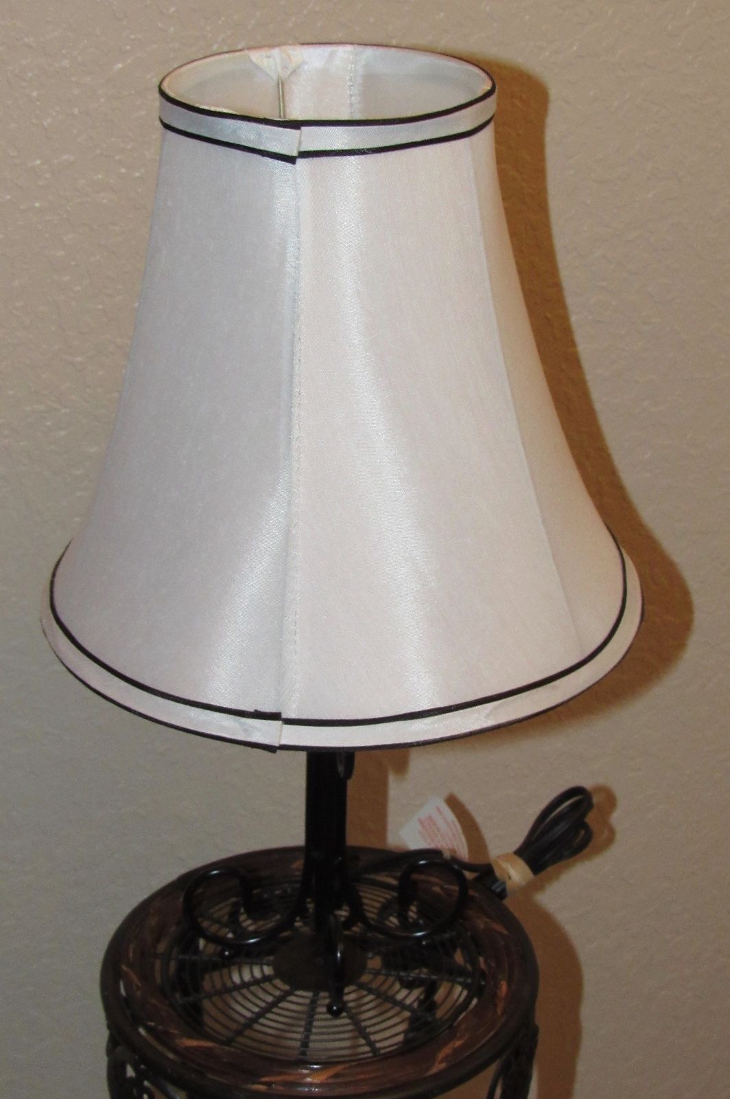 Intertek 16" Black Metal Table Or Desk Lamp Including Lamp Shade - Lamps