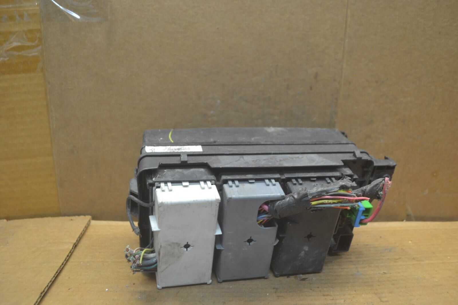 00-05 Buick Lesabre Fuse Box Junction OEM 25751053 Module 527-16A2 - Other