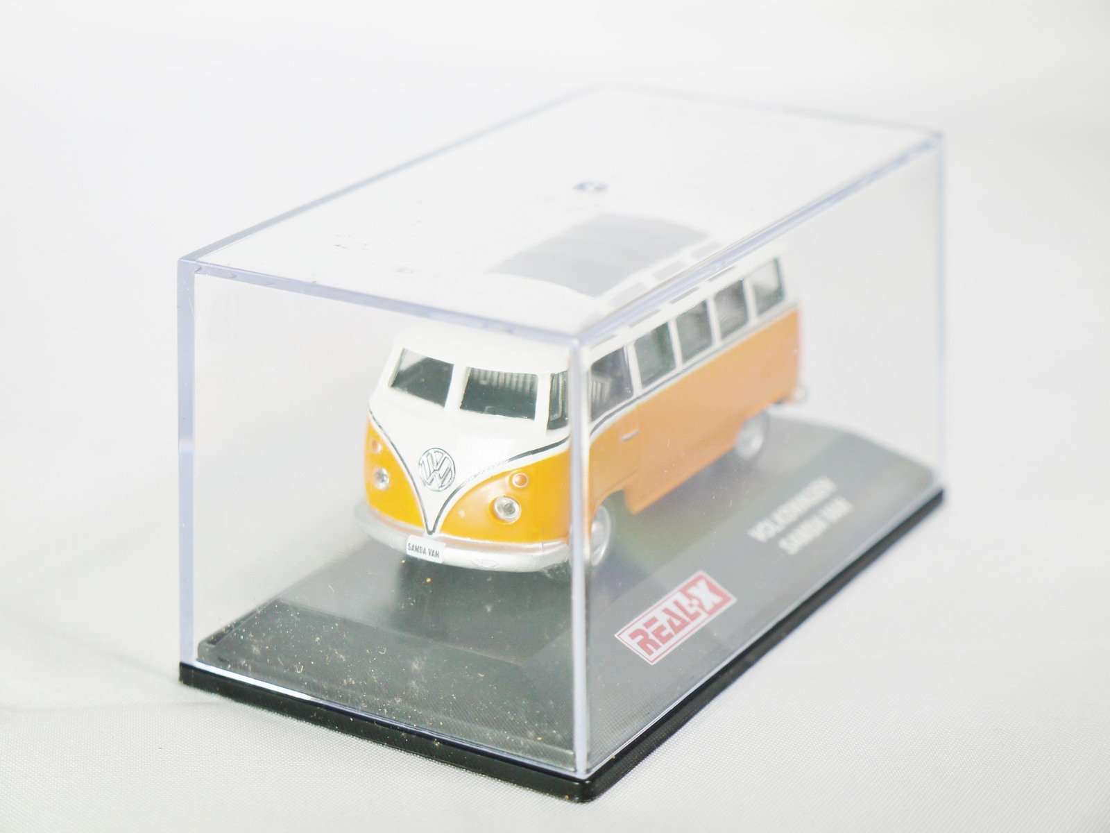1/72 REAL-X Model Collection VW Volkswagon SAMBA VAN Figure Orange ...