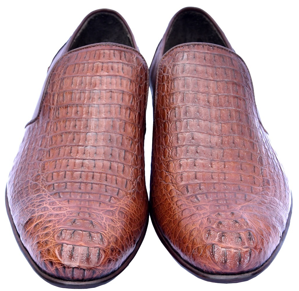 Sophisticated Chestnut Brown Little Horn Back Toe Pure Crocodile ...
