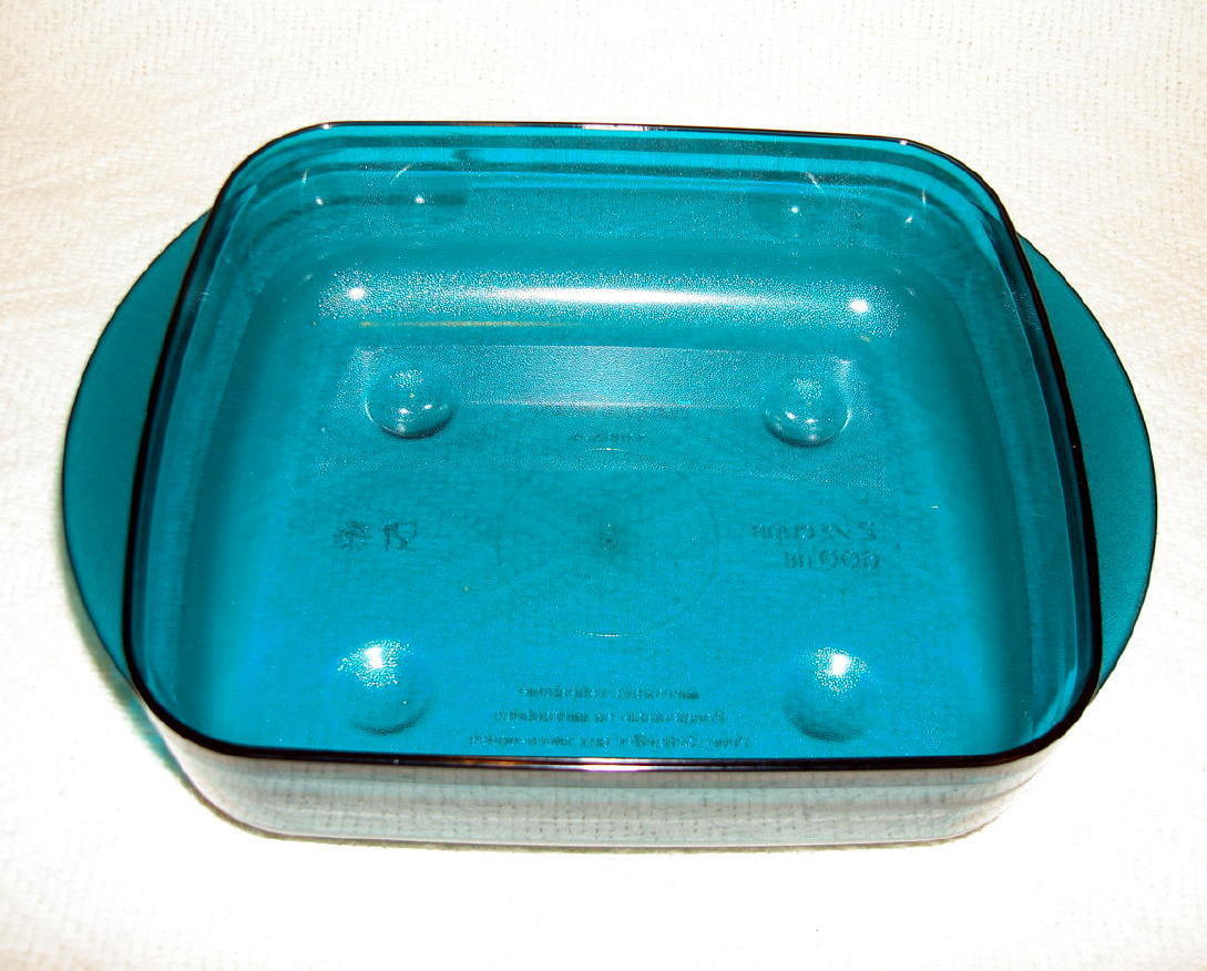 Tupperware Vent N Serve Medium Shallow Rock N Serve Container ...