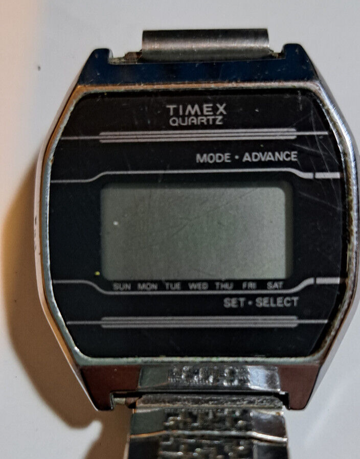 Vintage Timex K Cell Silver Tone Quartz Digital Men's Watch - Wristwatches
