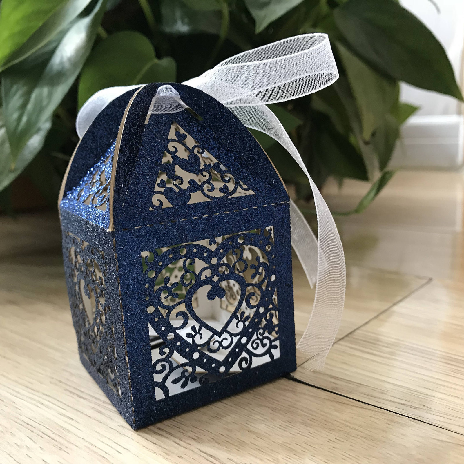 100pcs Glitter Navy Blue Candy Box with Ribbon,Heart Laser Cut Wedding ...