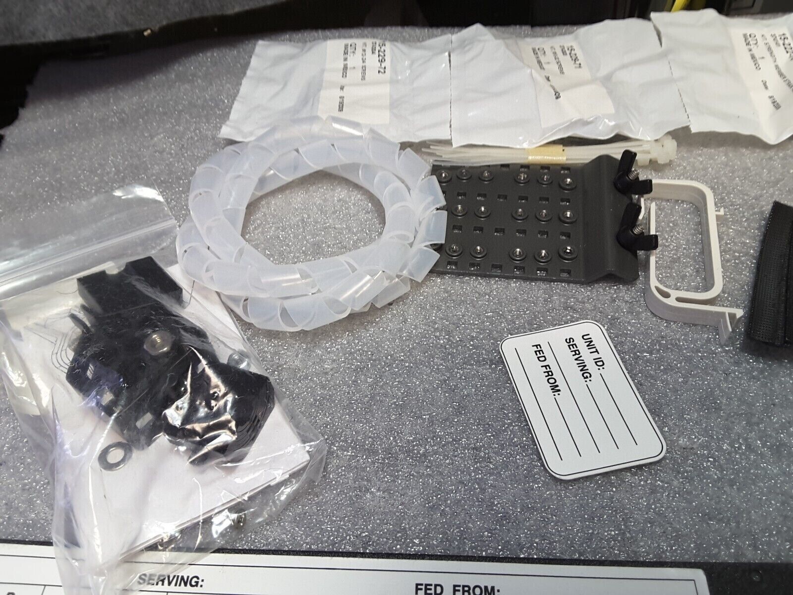 Corning 07-022217-001 PCH-04U Closet Jumper Storage Splice Housing Kit ...