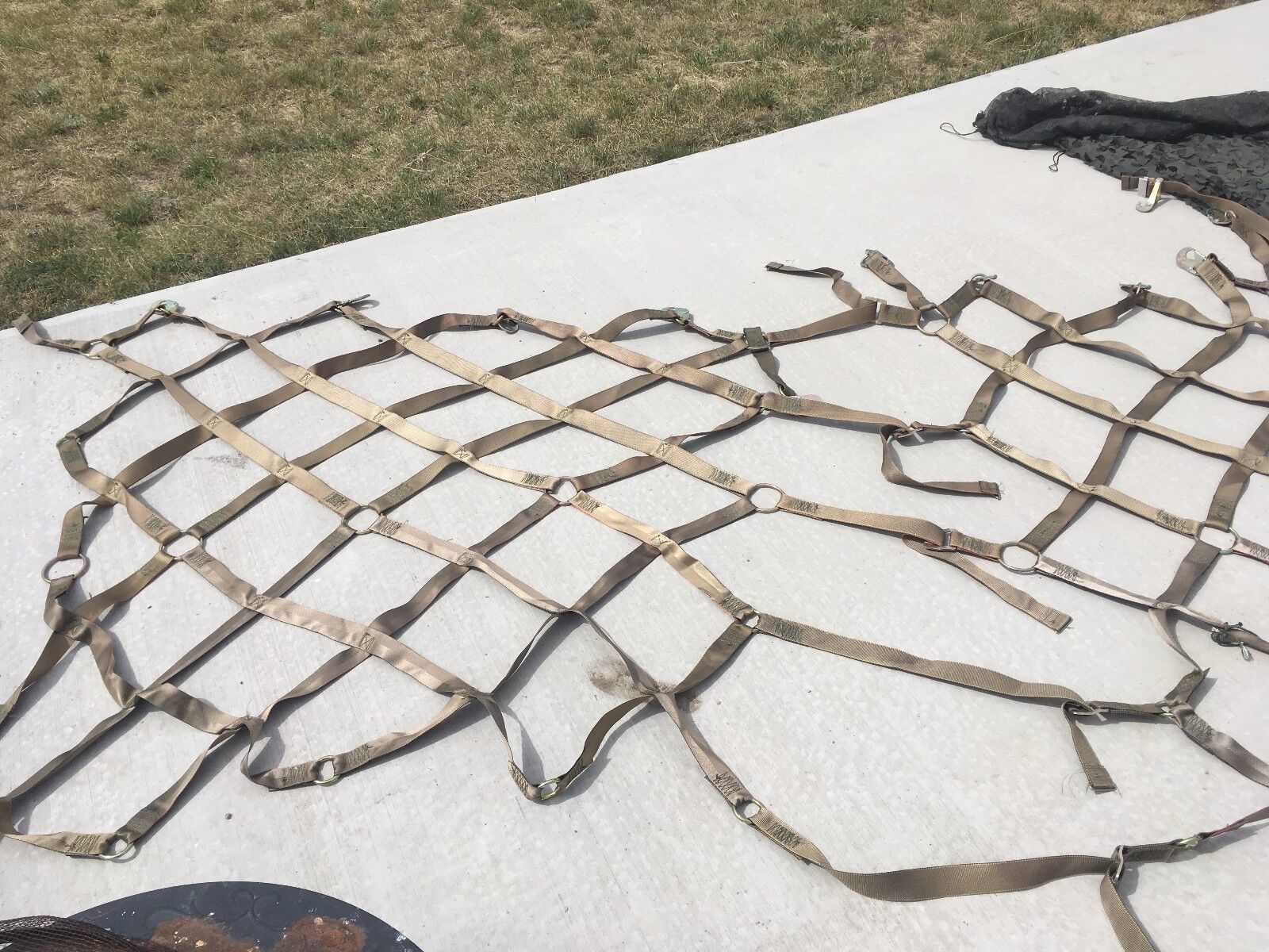 LARGE MIL PARATROOPER Military Tan Multi-Hooked Cargo Securing Netting ...