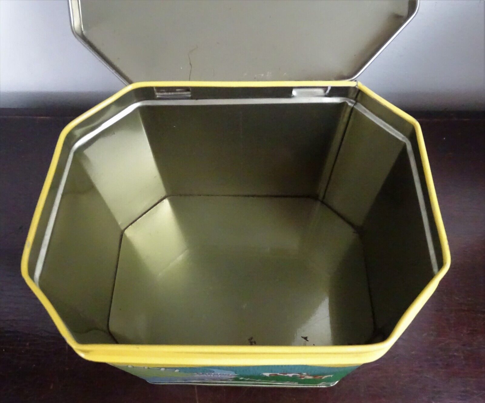 Vintage Farm Animal Metal Tin, Hinged Lid Hexagon Box, Cow Rooster ...