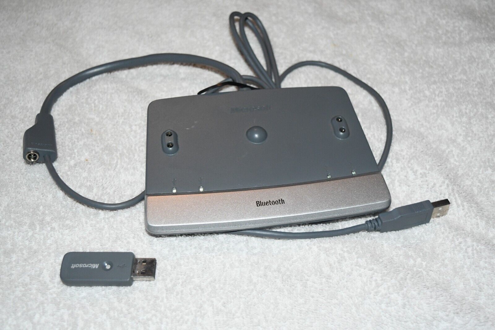 MICROSOFT WIRELESS KEYBOARD & MOUSE CHARGING HUB ONLY v1.0 1072 1D ...