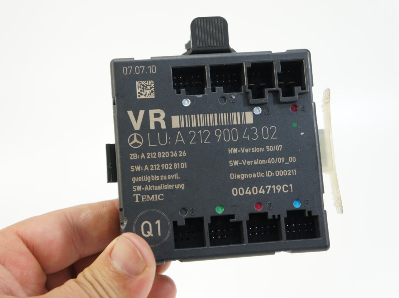 08-18 Mercedes W204 C250 E350 E400 Front Right Side Door Control Module ...