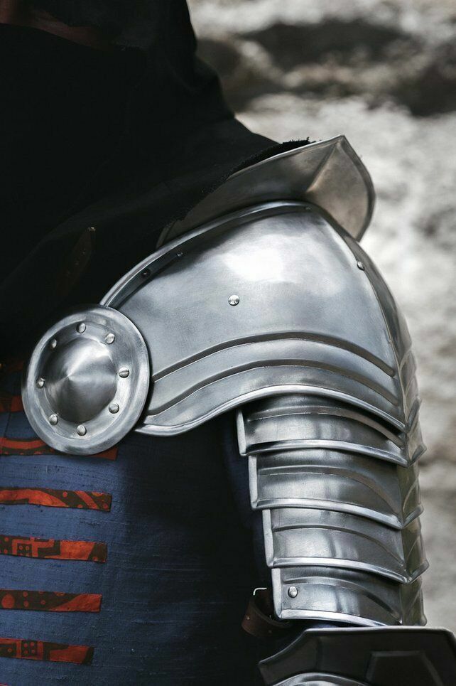 Medieval Single pauldron shoulder armor for warrior and Halloween ...