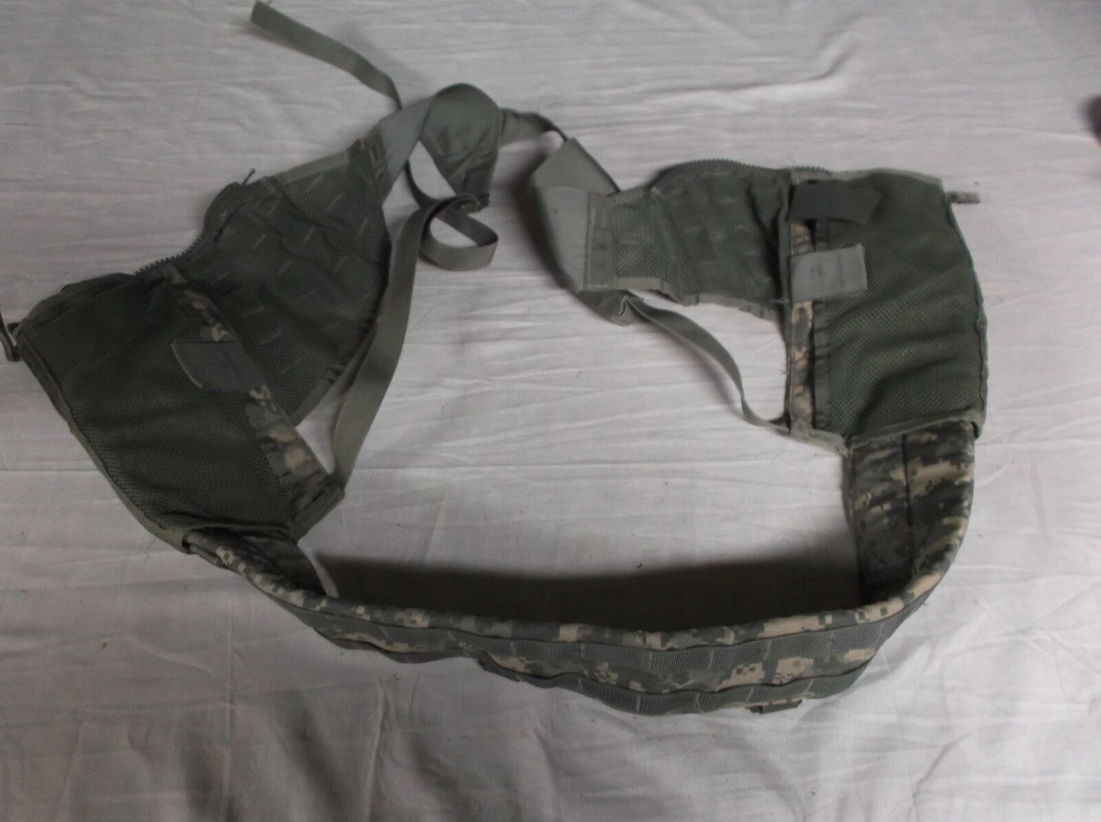 Molle II Modular Lightweight Load Carrying Equipment Fighting Load ...