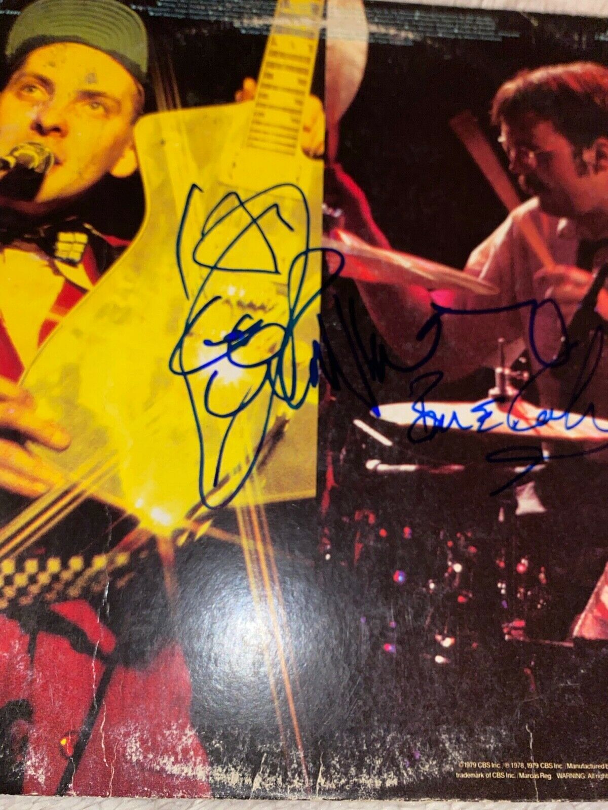 Cheap Trick Autograph Signed Record Allbum Rick Nielsen and Bun E Carlos - Records