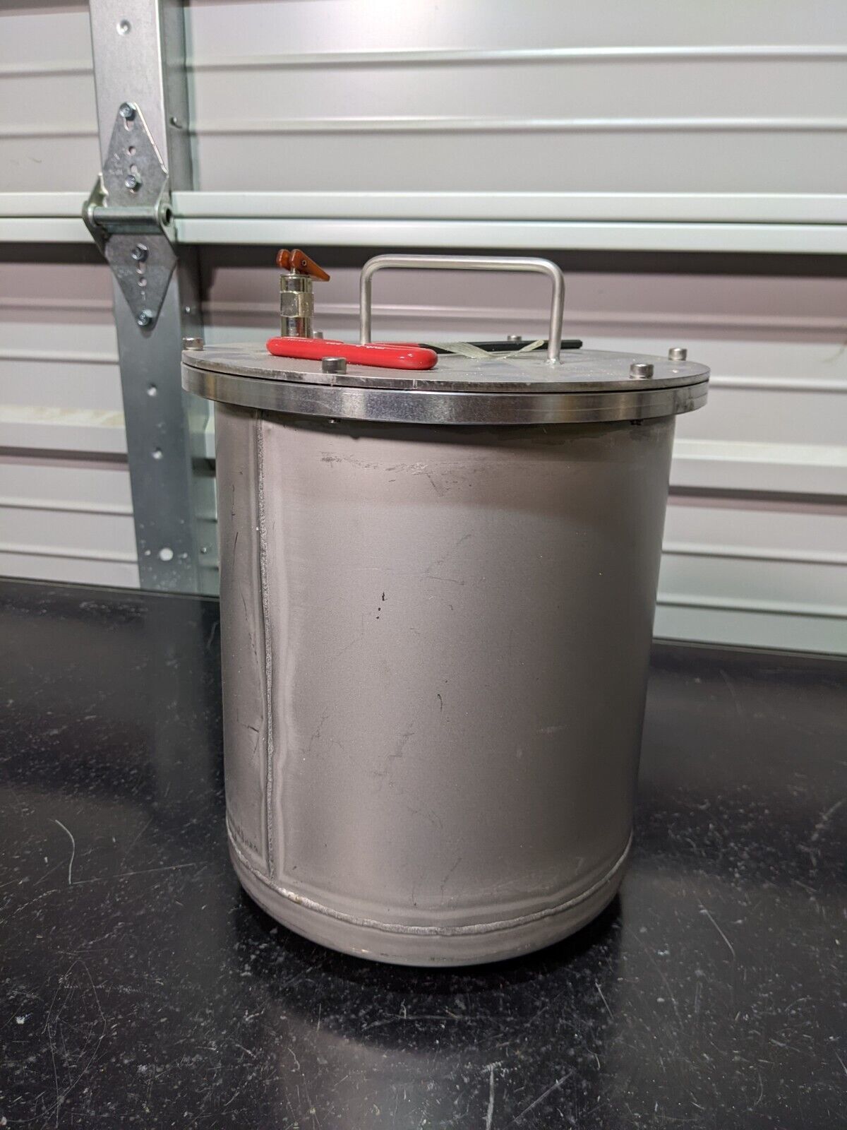 Chart MVE Secondary Shipping Container for IATA Cryoshipper 1H2/CLASS 6 ...