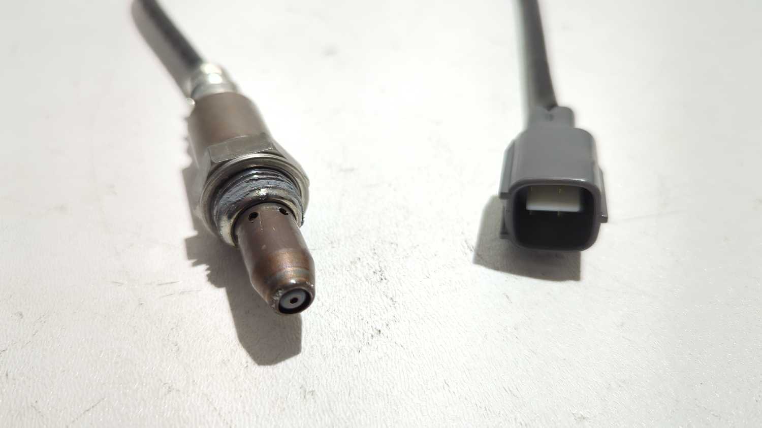 New OEM Genuine Toyota o2 Oxygen Sensor 2006-2010 Sienna V6 Front 89467 ...