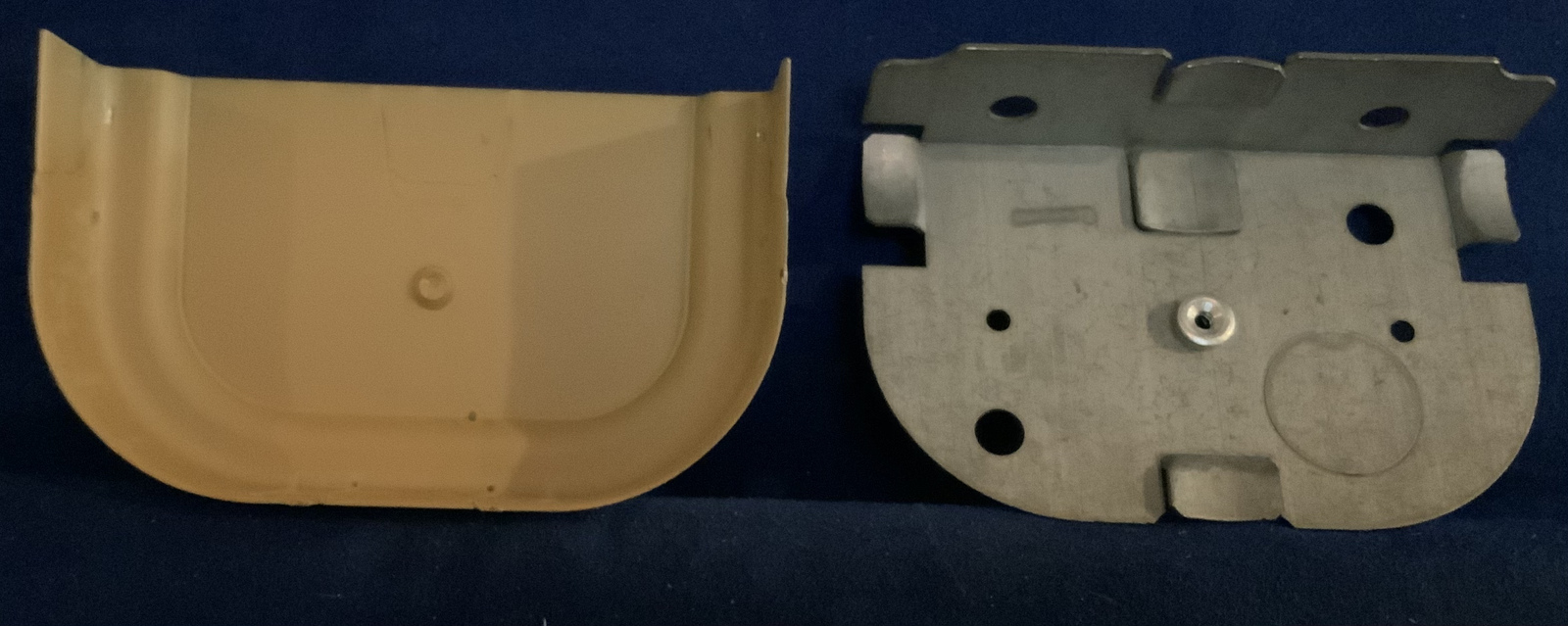 Wiremold CORNER BOX 5719D - Fasteners & Hardware